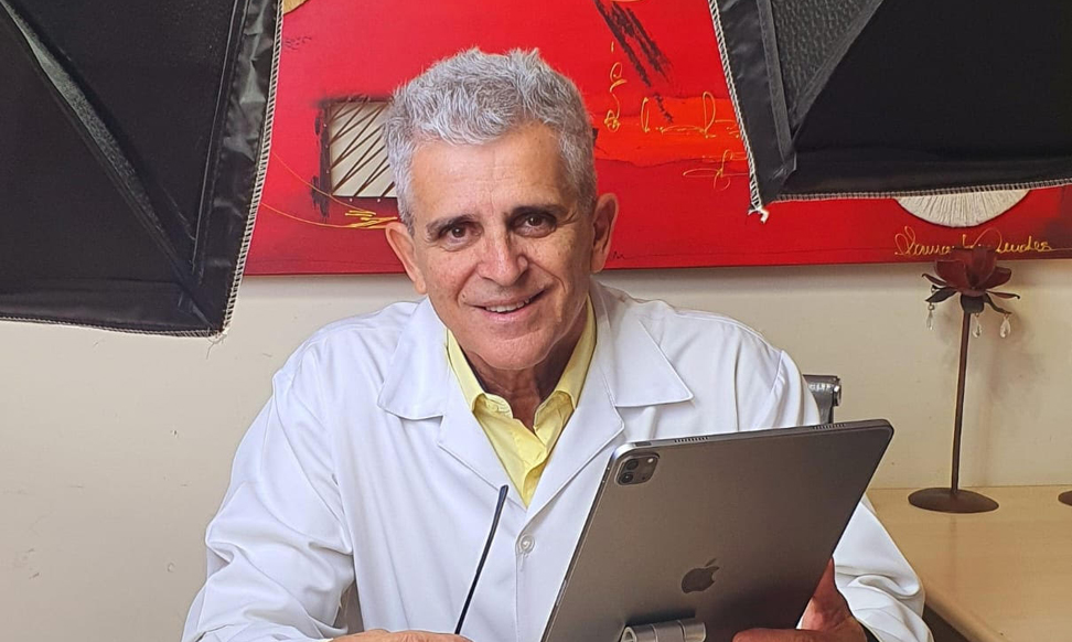 Dr. Celso Marzano viraliza nas redes com saúde e educação sexual - ABC ...