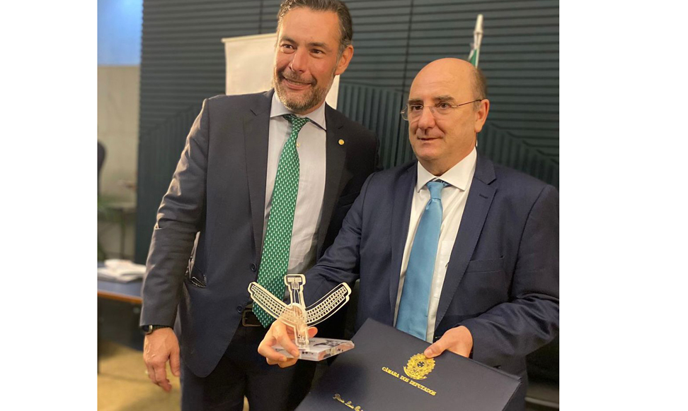 Deputado Marangoni entrega prêmio Lucio Costa de Mobilidade, Saneamento ...