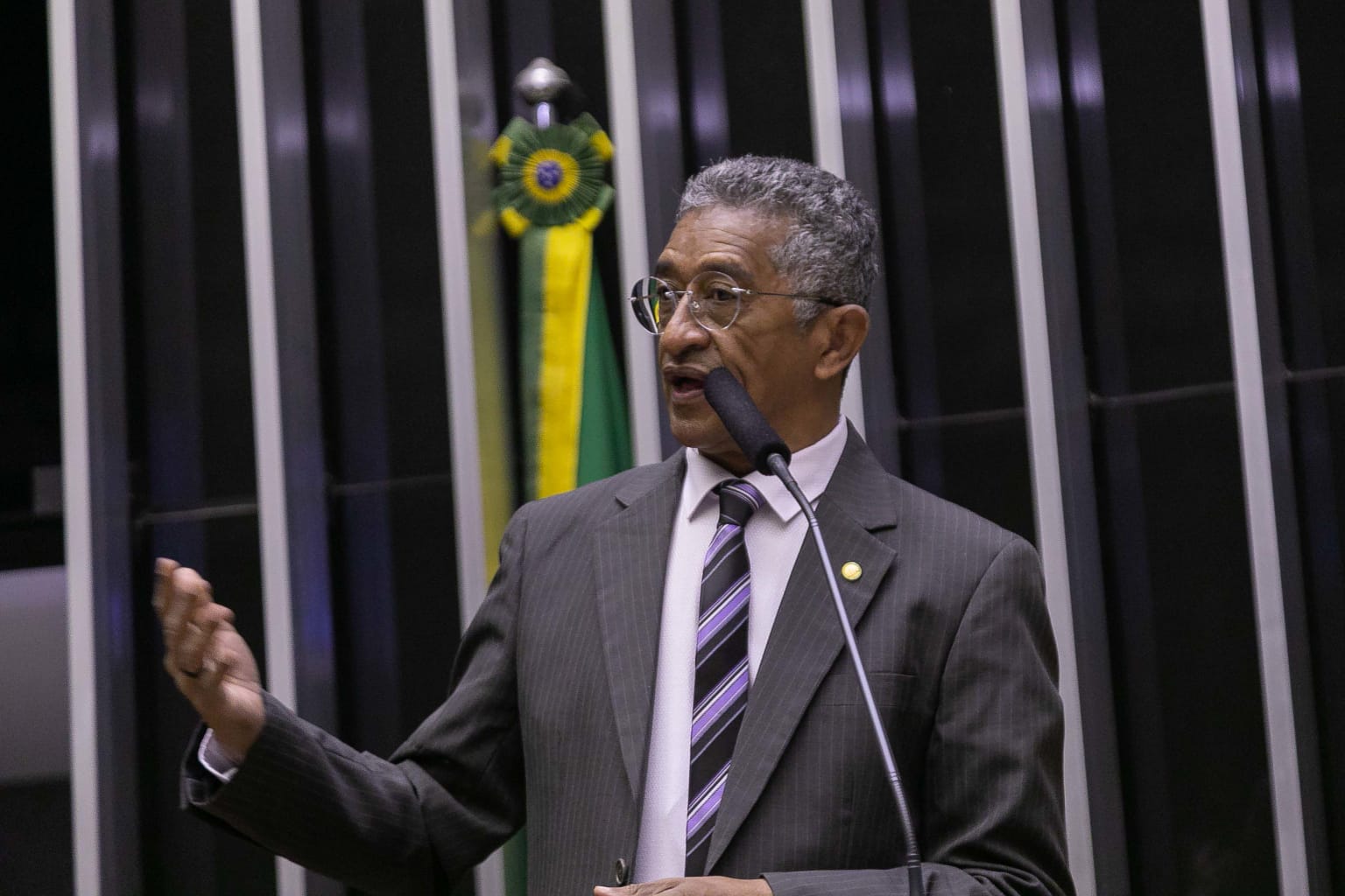 Deputado federal Vicentinho - PT envia verbas aos setes municípios do ...