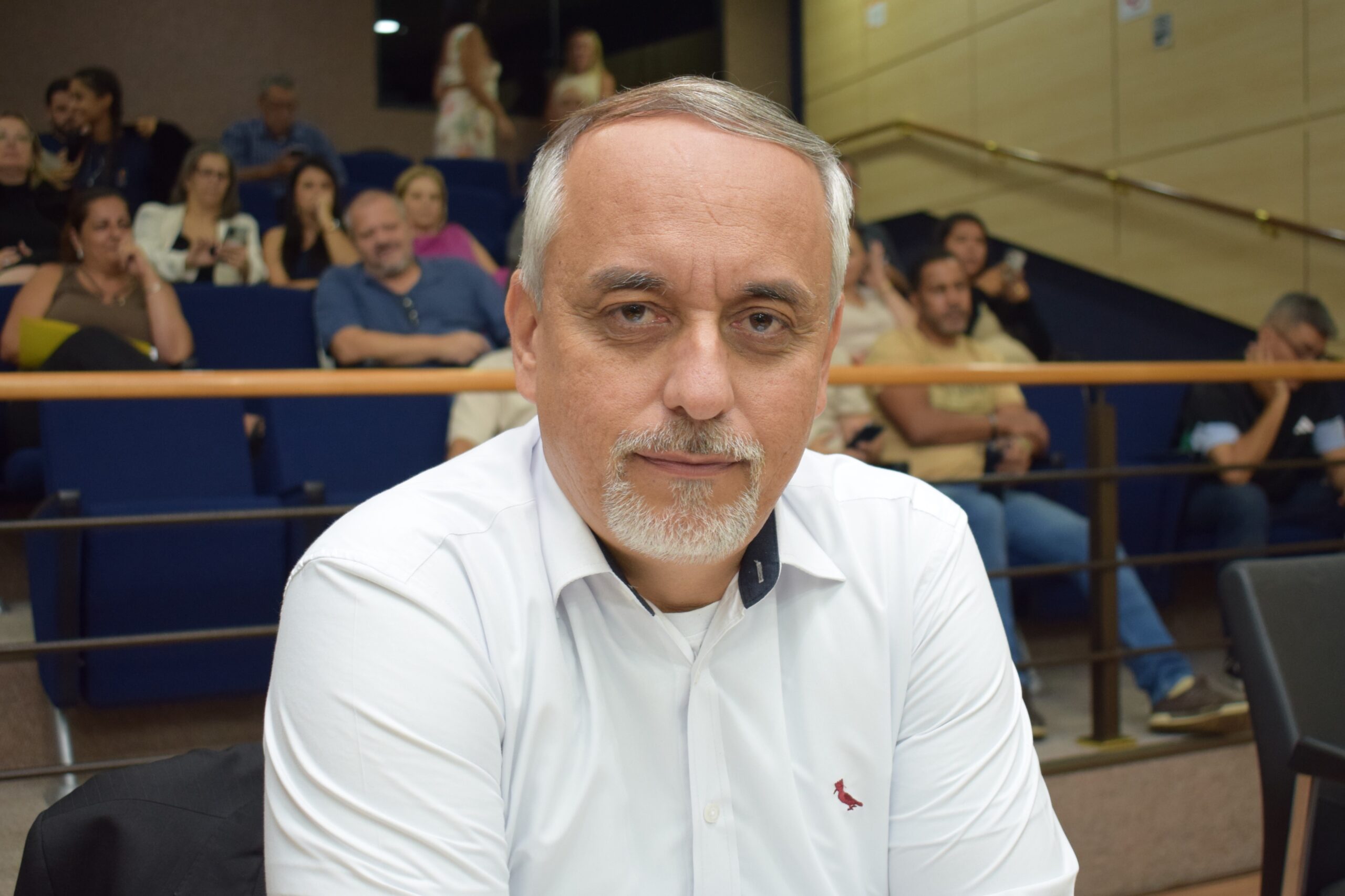 Fábio Soares protocola indicações para melhorias no Parque Linear ...